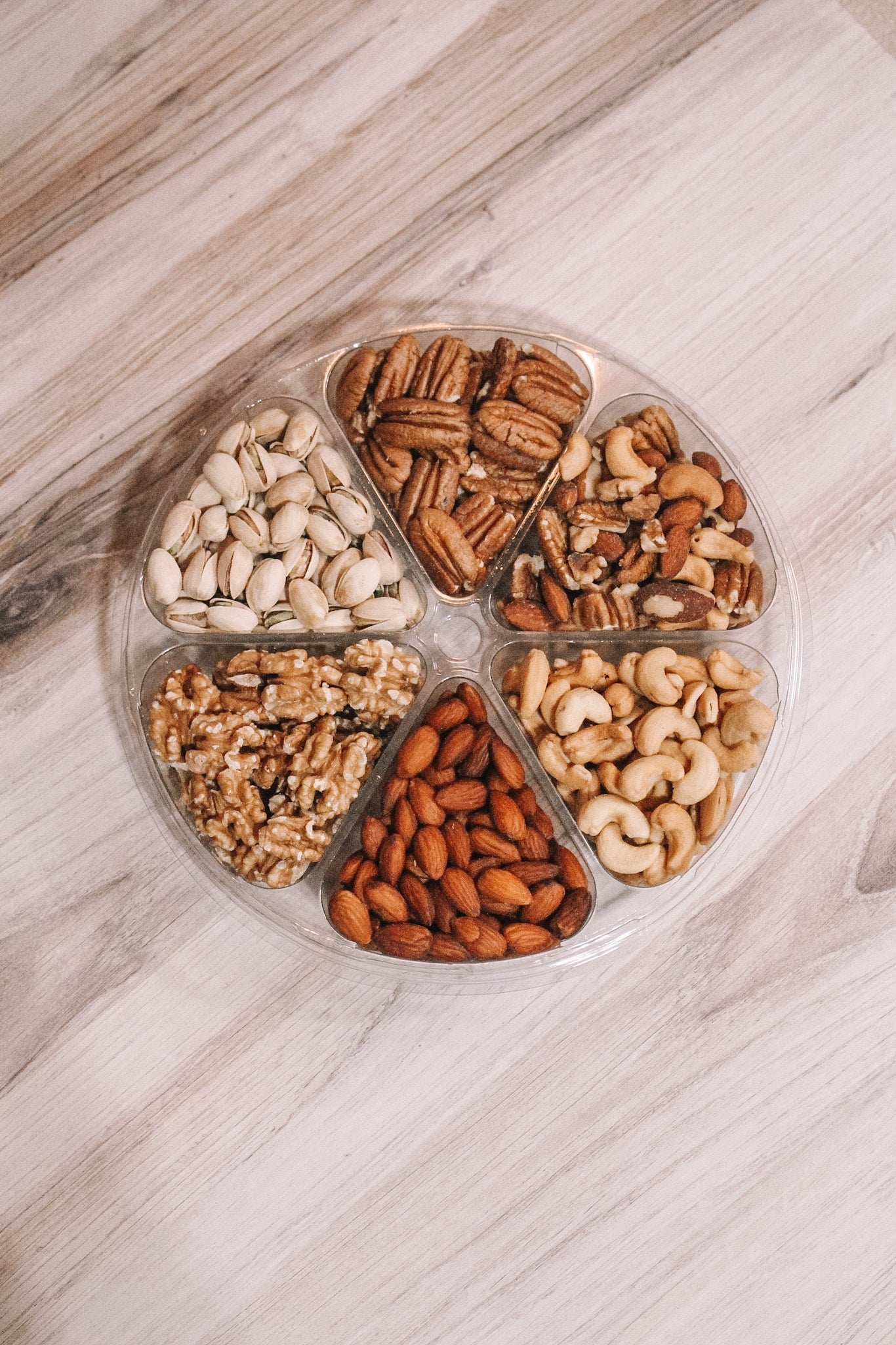 Assorted Nut Tray 2 LB | Southern Select Candy Co.