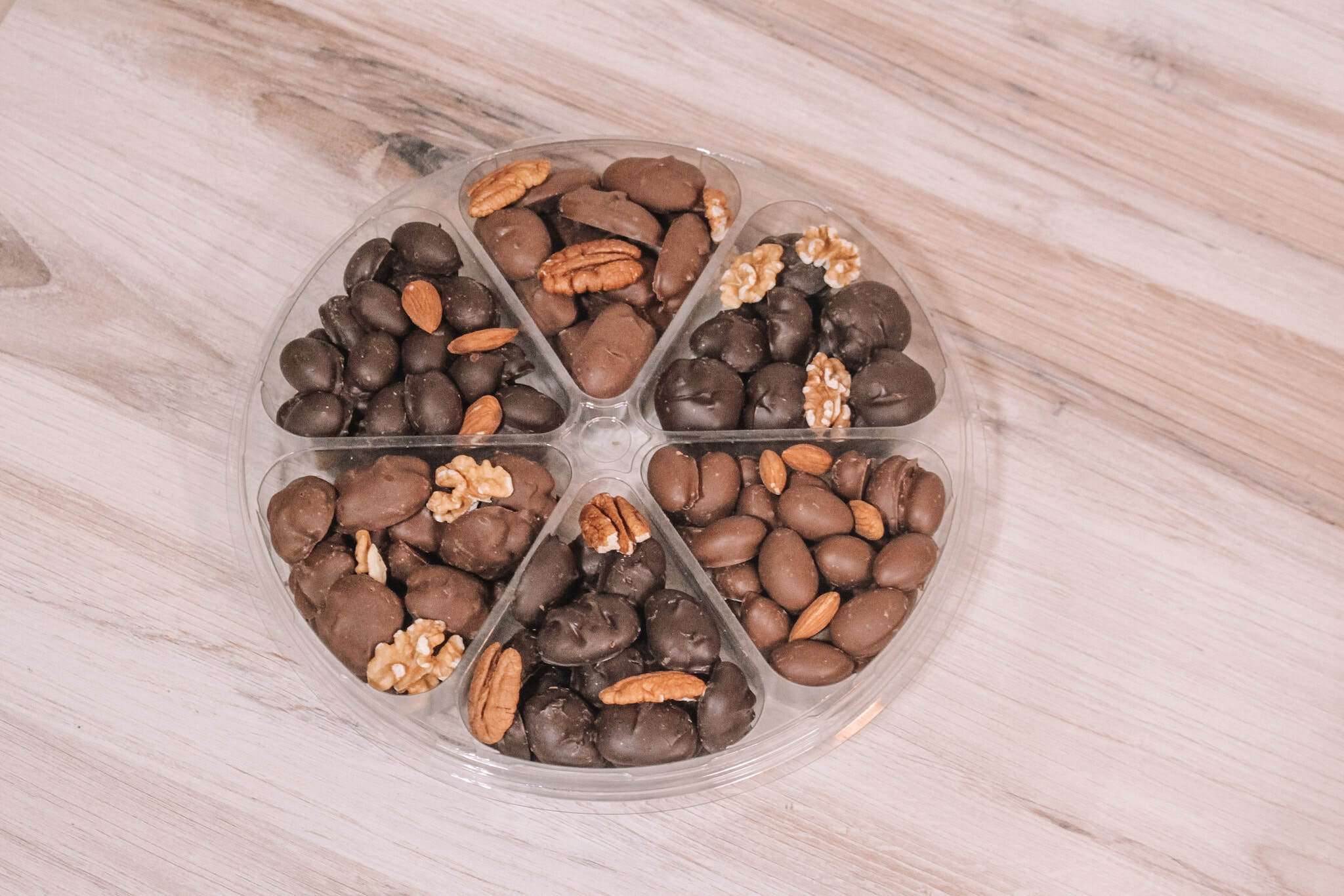 Gourmet Milk and Dark Chocolate Sampler 2 LB | Southern Select Candy Co.